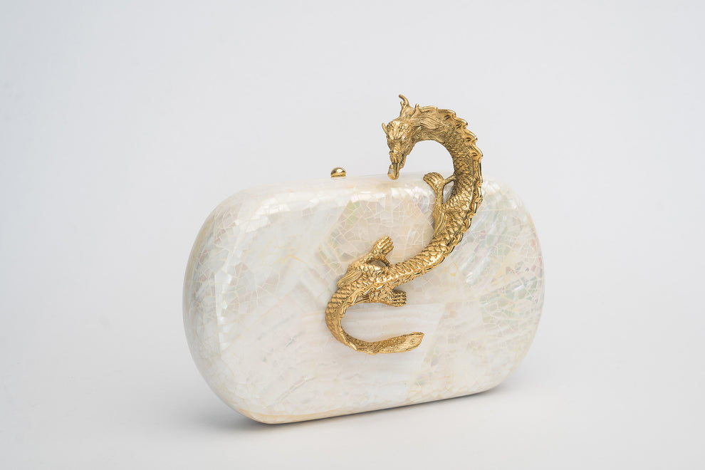 Suzy Wong Minaudière in White Cabebe Shell – Neil Felipp